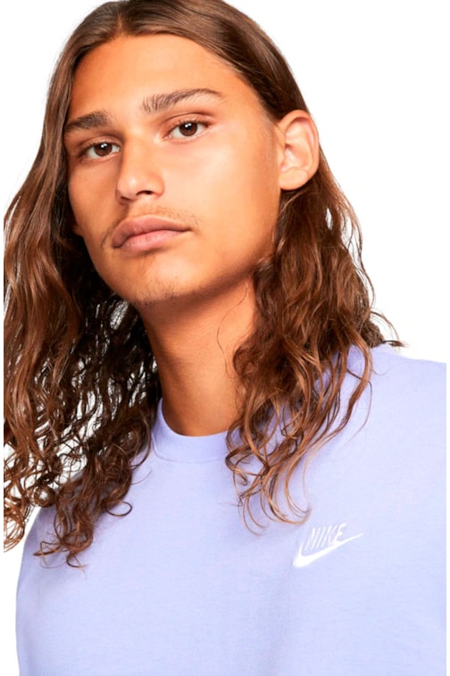 Camiseta Nike Sportswear Clube Roxo - NewSkull